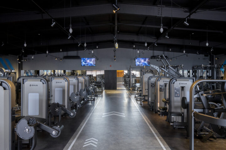 LOOP FITNESS GYM 様 | 株式会社I.D.Works