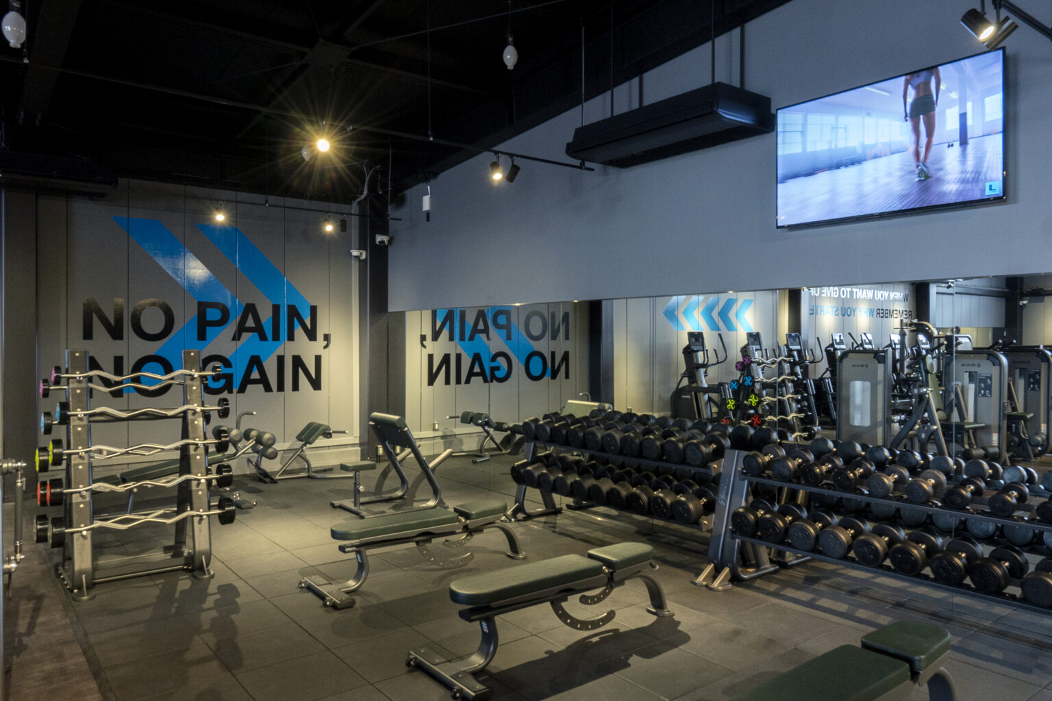 LOOP FITNESS GYM 様 | 株式会社I.D.Works